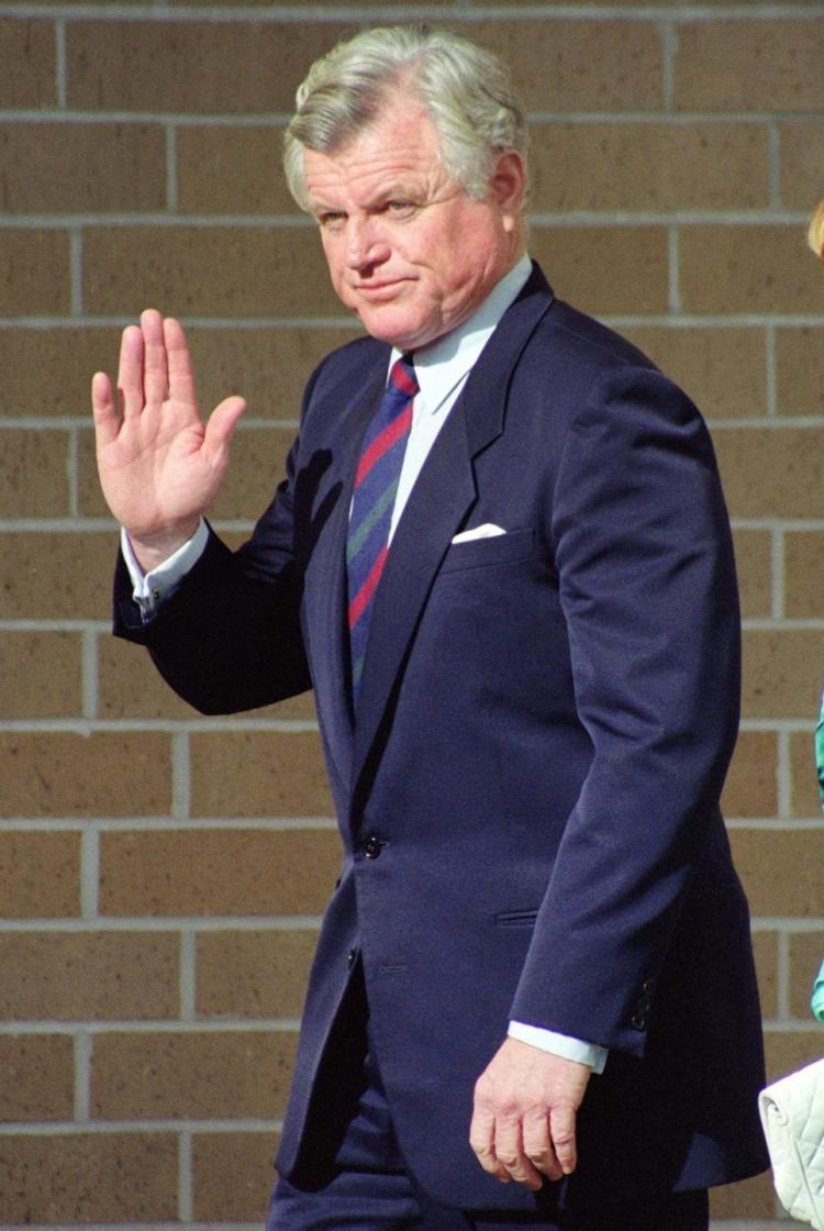 Five very strange bedfellows :: Jeff Jacoby